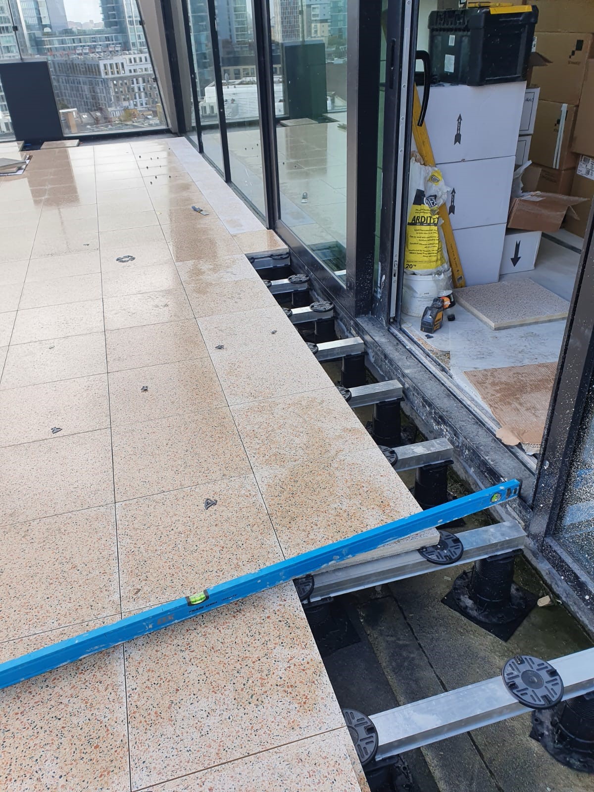 Mega Balance pedestal and rail raft substructure - Wallbarn